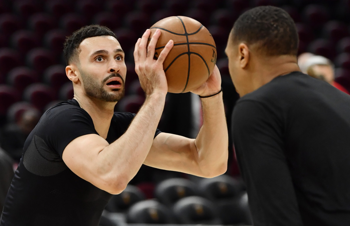Cavs' Nance Jr. Makes $100K Worth Of Donations To Area Foodbanks ...