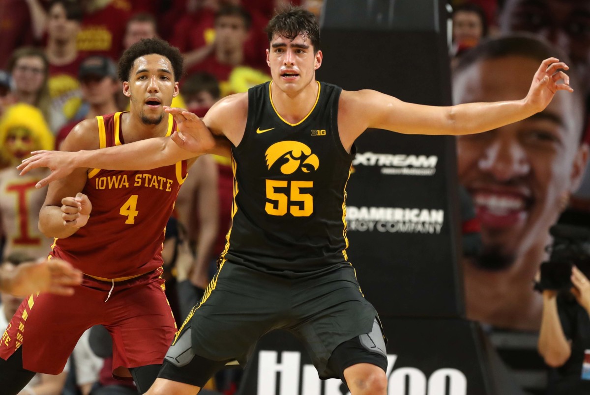 Garza Named To AP All-American First Team - Sports Illustrated Iowa Hawkeyes News, Analysis and More