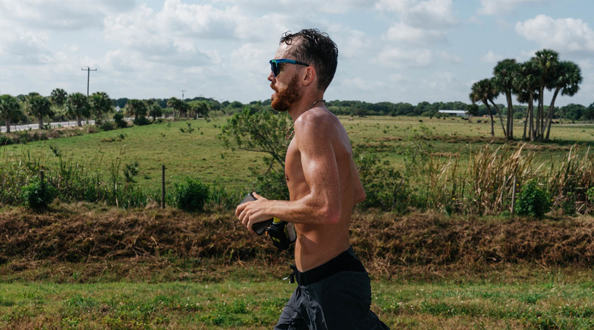 David Kilgore runs 100 miles in a day, raises money for coronavirus ...