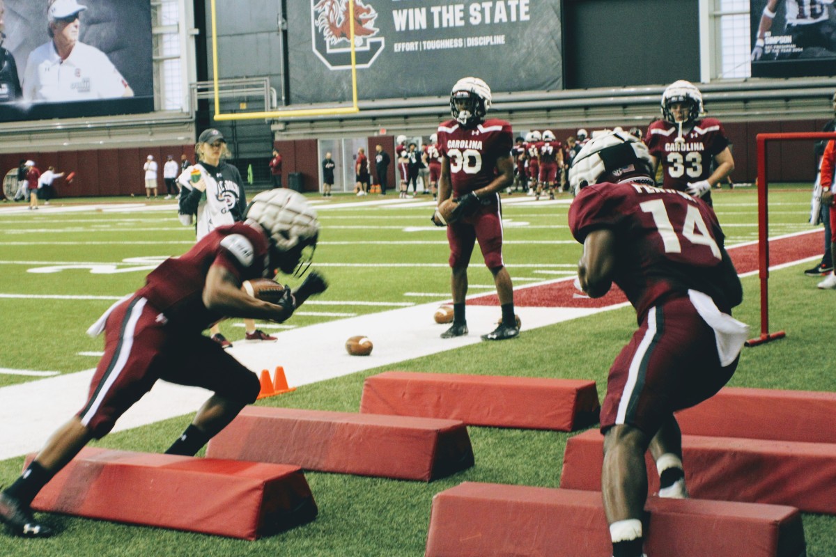 Gamecocks Have An Anchor Among The Running Backs - Sports Illustrated ...