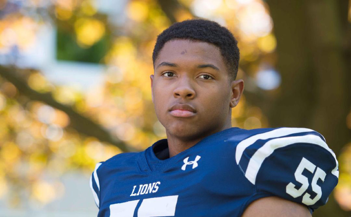 Arlington Heights, Illinois class of '21 defensive lineman Jeremiah ...