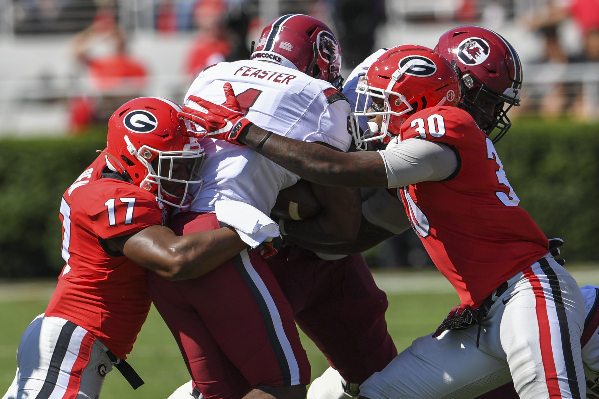 Georgia Football's Nakobe Dean Named 'Sleeper' in Top Returning Off ...