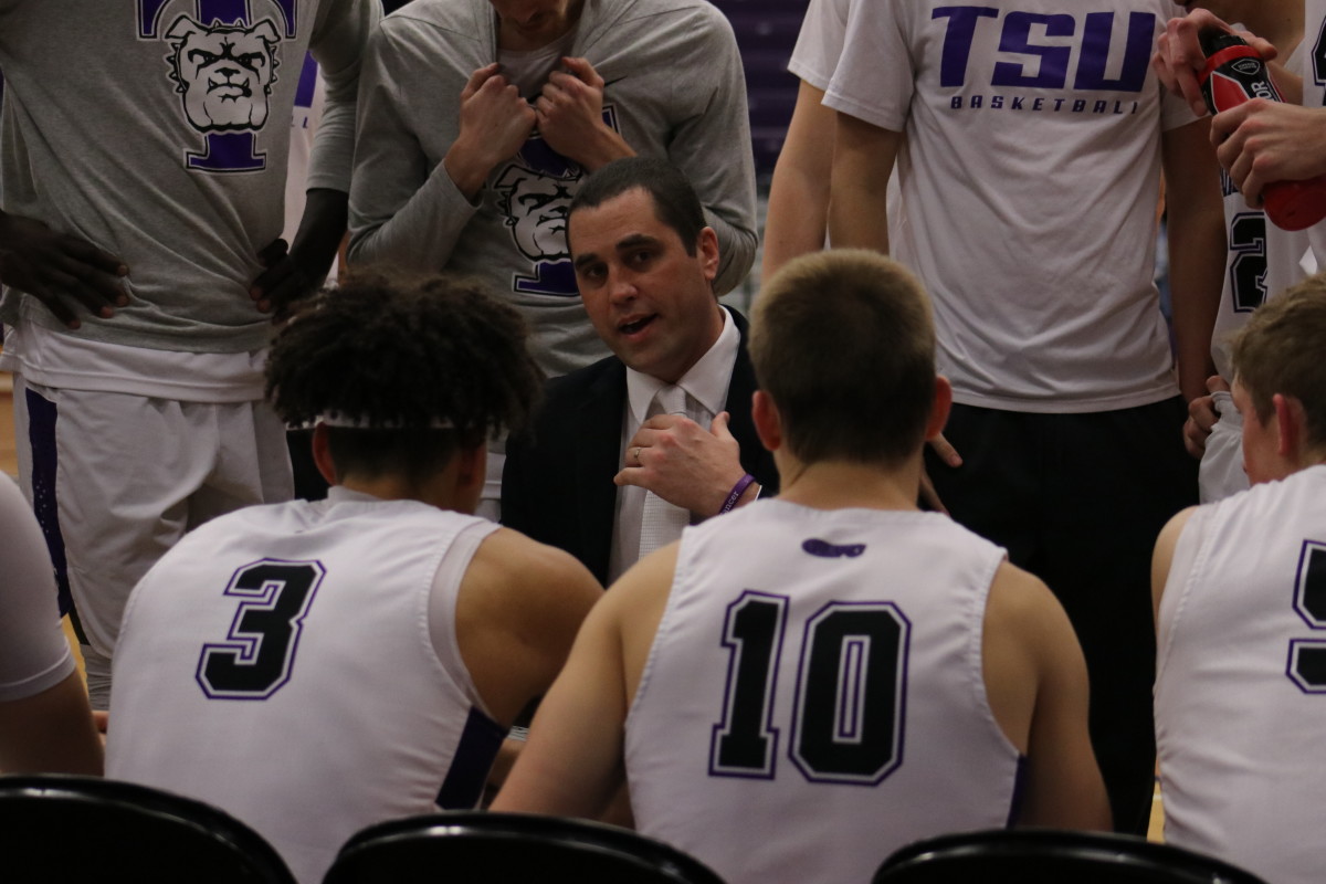 Horner Keeps His Perspective After Cancer Battle - Sports Illustrated ...