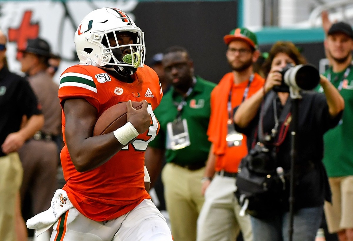 Seahawks Bolster Backfield Depth with RB DeeJay Dallas - Sports ...