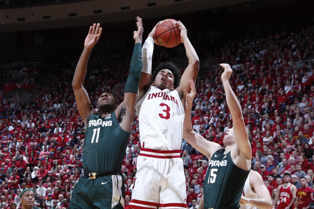 Indiana's Justin Smith Enters His Name in NBA Draft Process - Sports ...