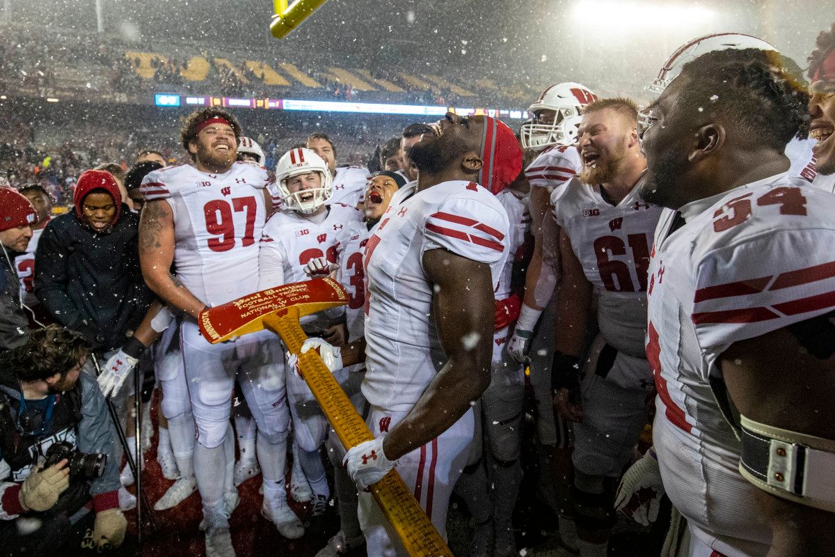 Which Programs do Wisconsin Fans Count as Rivals? - Sports Illustrated ...