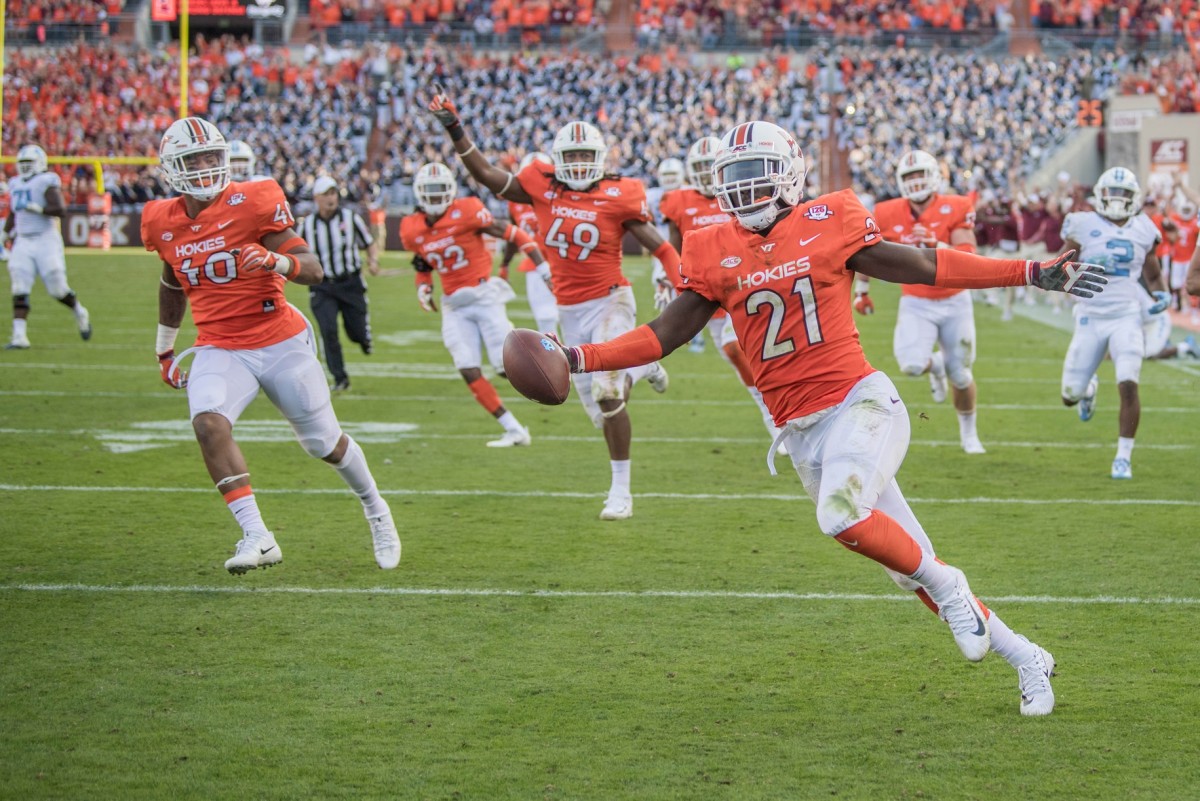 Former Virginia Tech safety Reggie Floyd's contract details with the ...