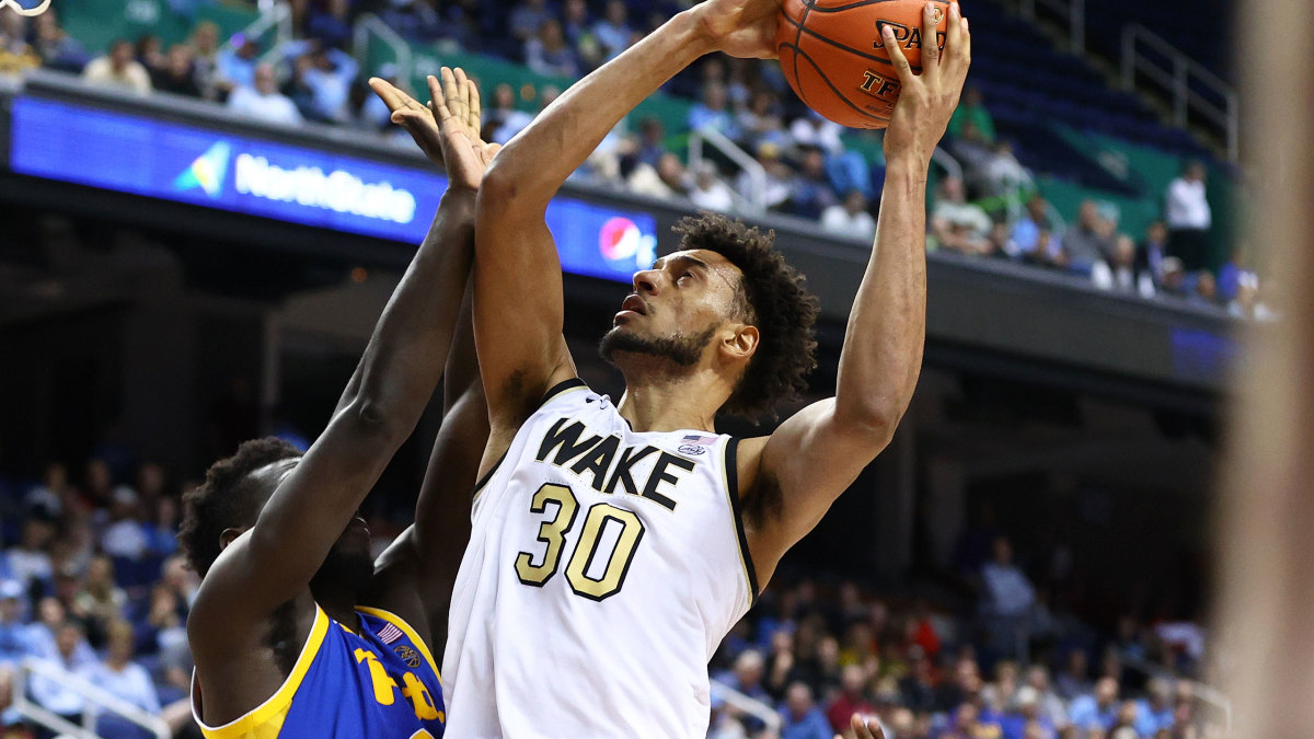 Kentucky basketball lands transfer Olivier Sarr from Wake Forest ...