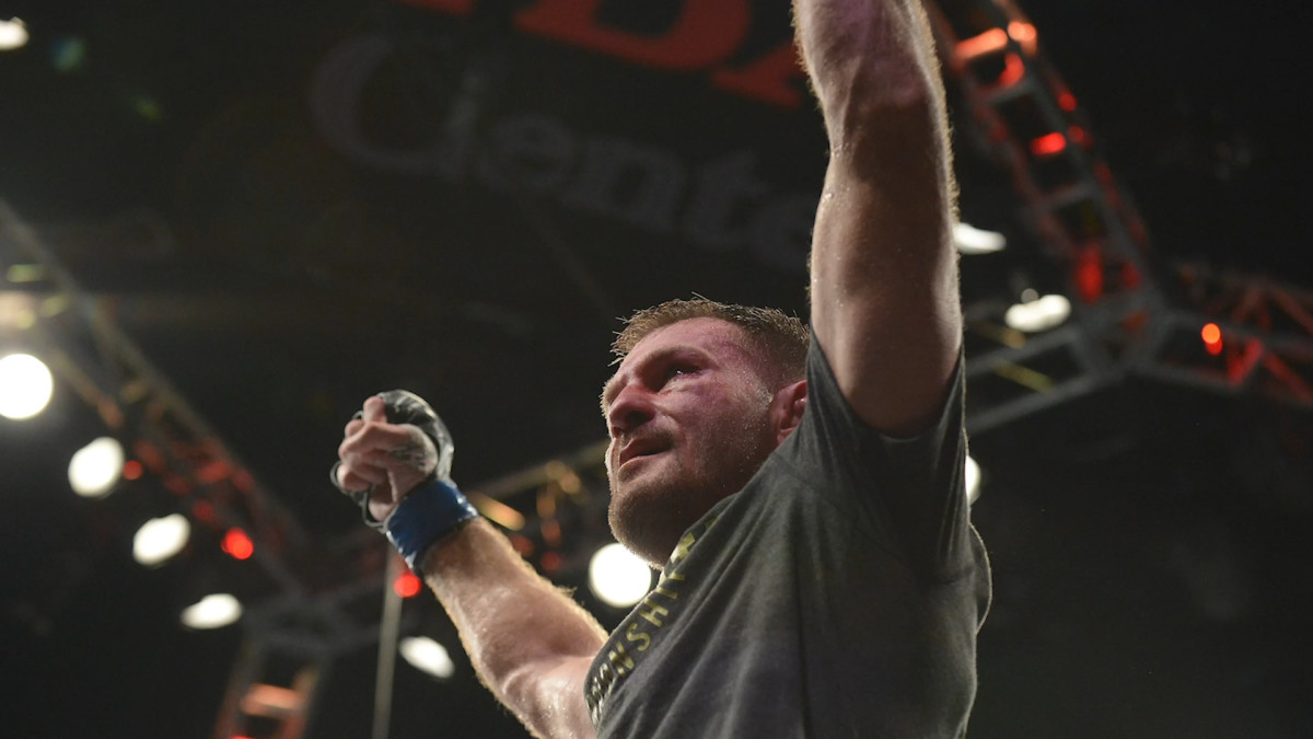 UFC heavyweight champion Stipe Miocic practices patience preparing to ...