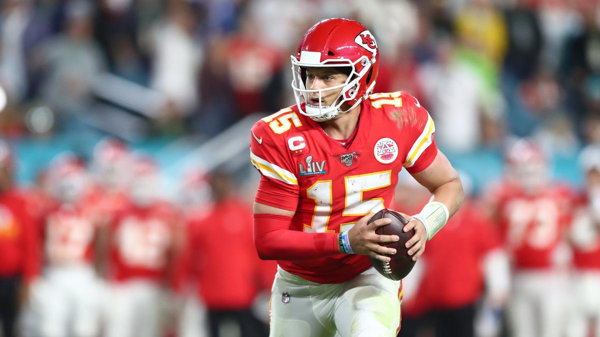 Patrick Mahomes Over/Under 4,499 Yards for 2020 NFL Season - Sports ...