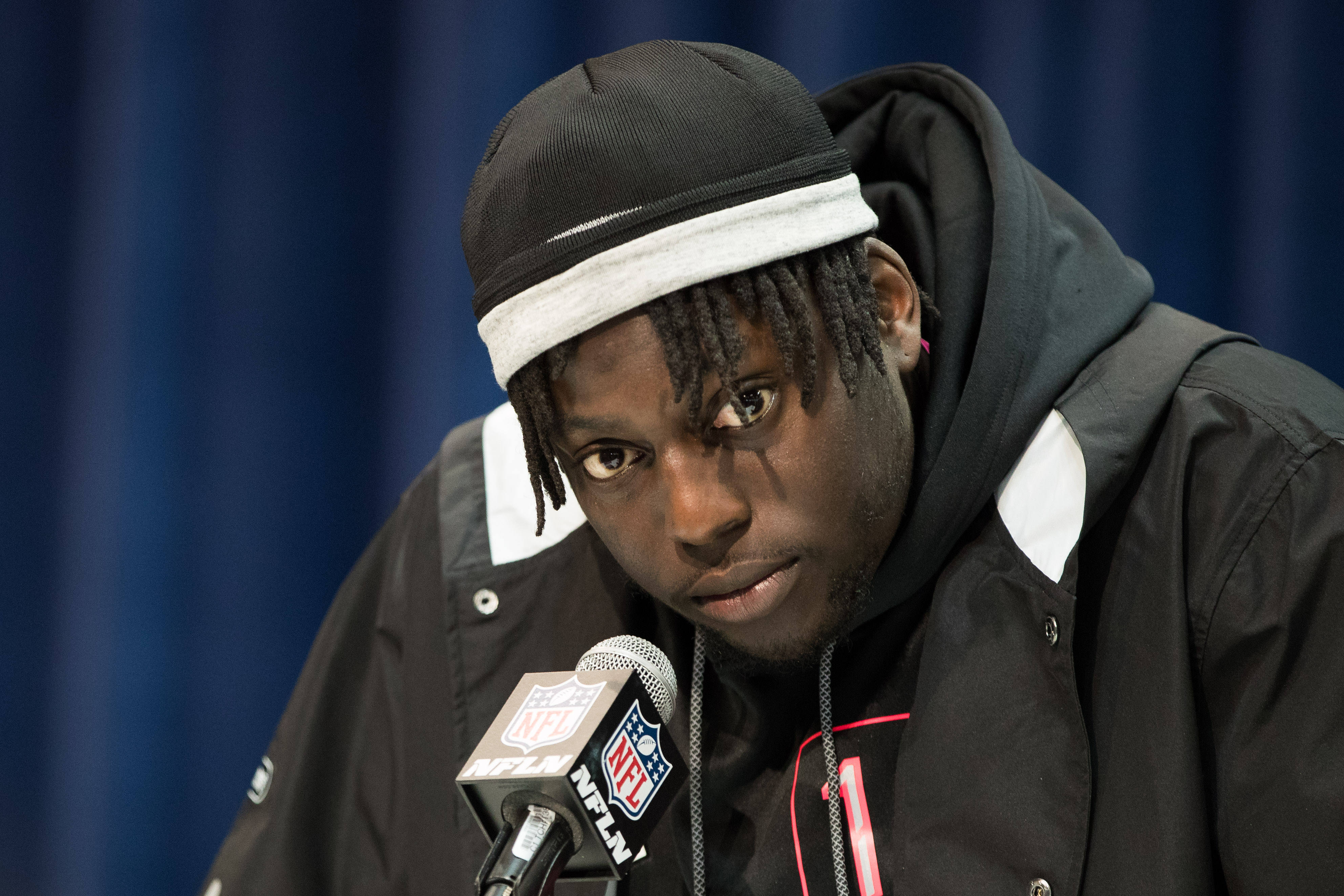 Javon Kinlaw A Favorite To Win Defensive Rookie Of The Year - Sports ...