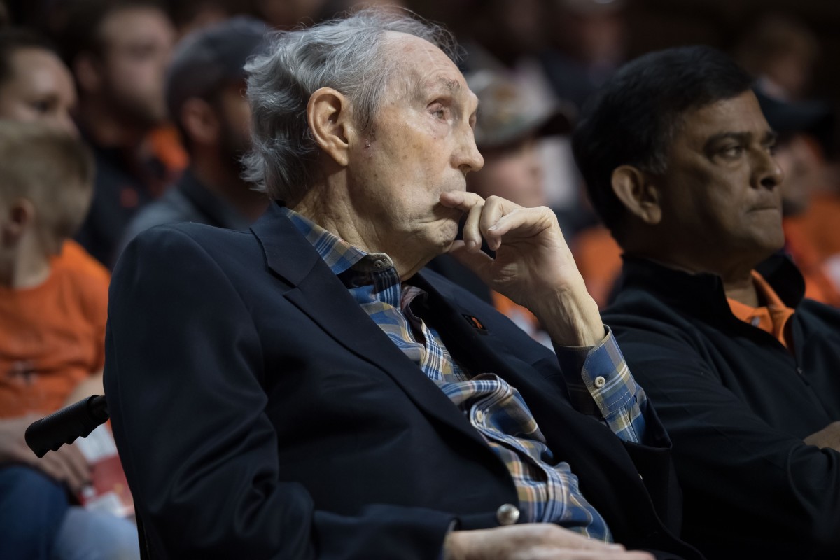 Eddie Sutton - Legendary Coach and Mentor To Tony Allen, Passes Away At ...