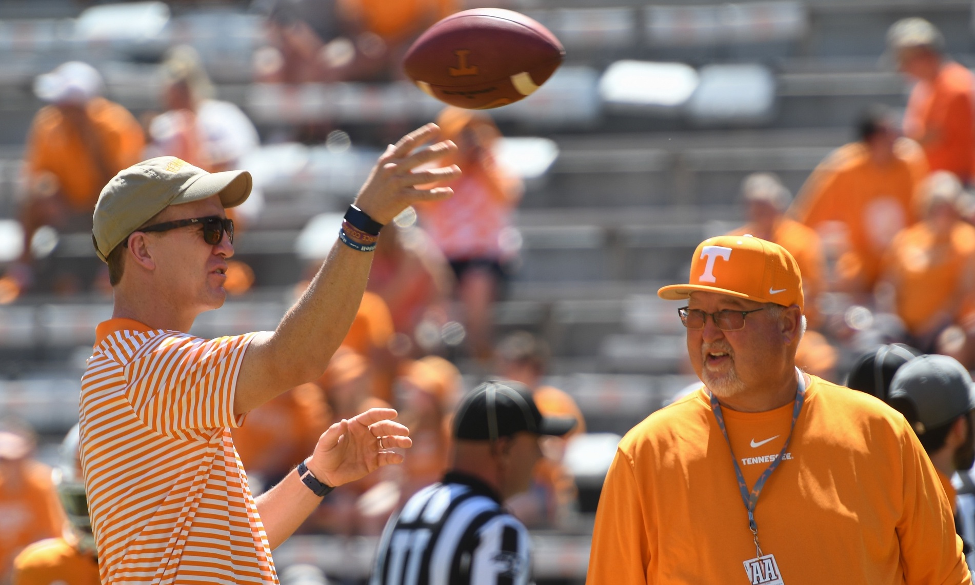 Many Titans Fans Never Stopped Pulling For Peyton Manning - Sports Illustrated Tennessee Titans ...