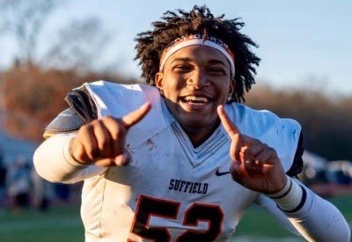 Multi-Purpose Defender Kechaun Bennett A Natural Athlete - Sports ...