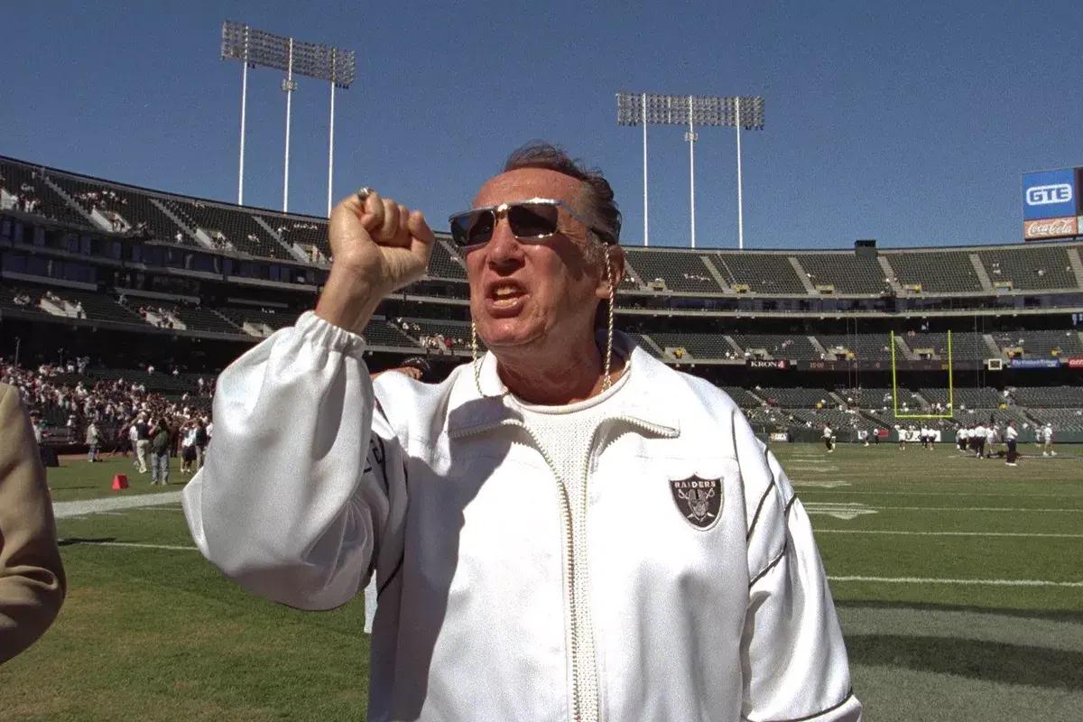Life and Legacy of Al Davis: Lawsuits - Sports Illustrated Las Vegas ...