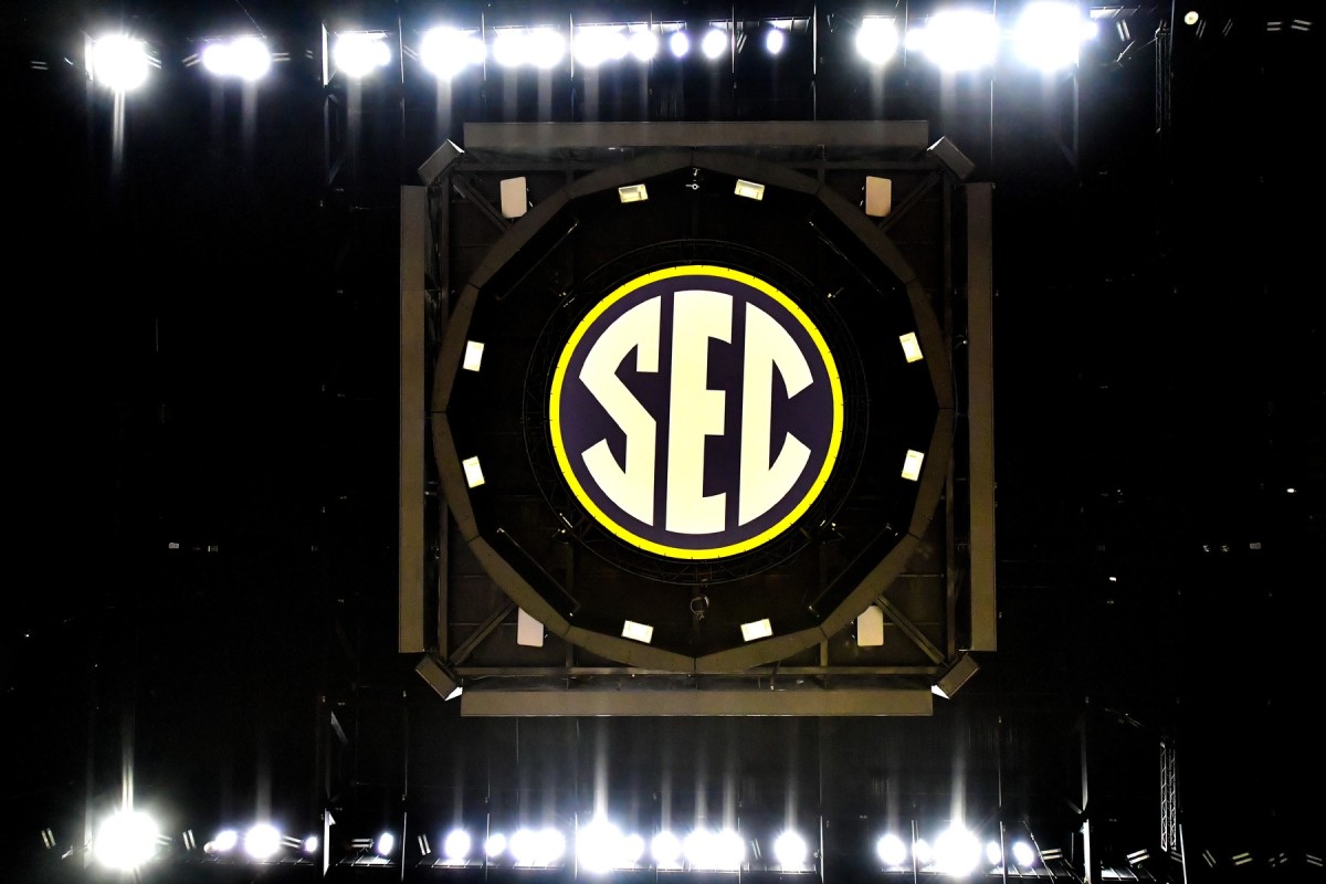 SEC Roundtable: Each Team's Biggest Change on Offense Heading into 2020 ...