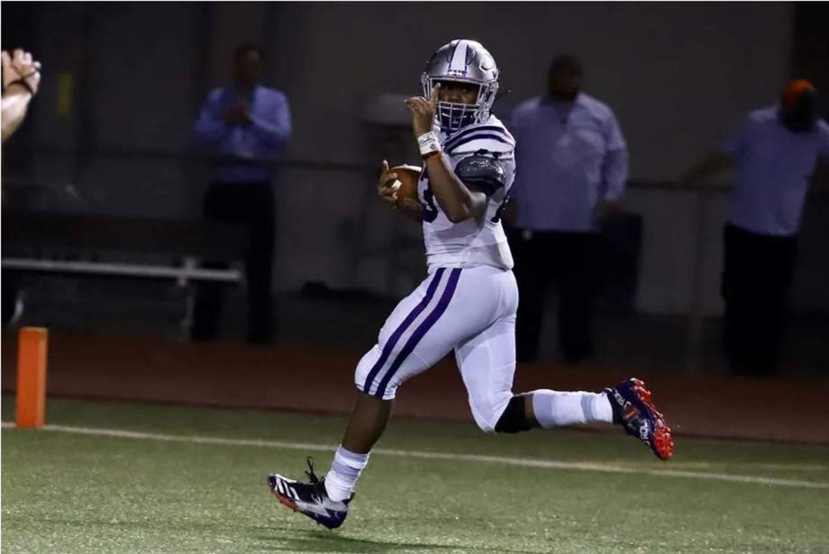 Blue-Chip Running Back Picks Up FSU Offer - Sports Illustrated Florida ...