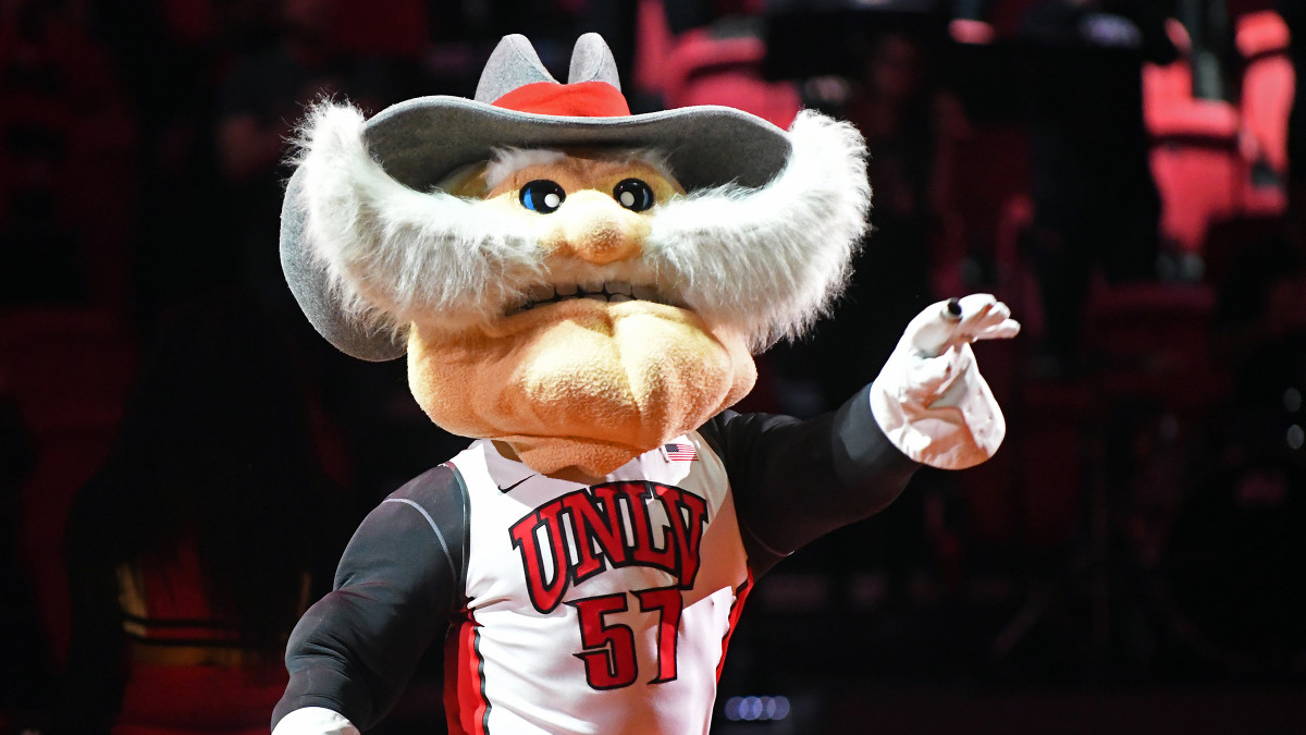 UNLV removes 'Hey Reb!' statue, considers mascot change - Sports ...
