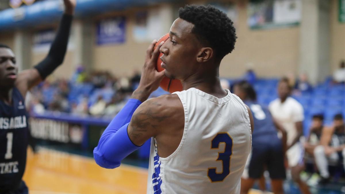 Top Recruit El Ellis Announces His Commitment To Louisville - Sports ...