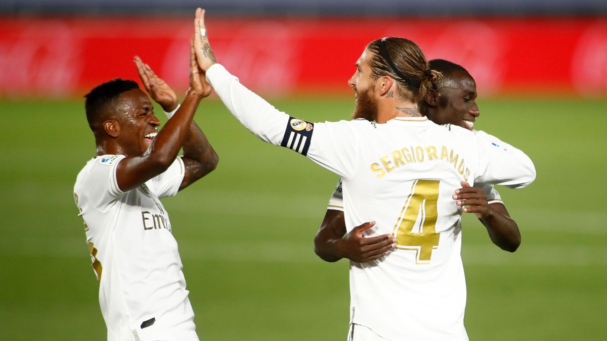 Sergio Ramos free kick video: Real Madrid star scores vs Mallorca ...
