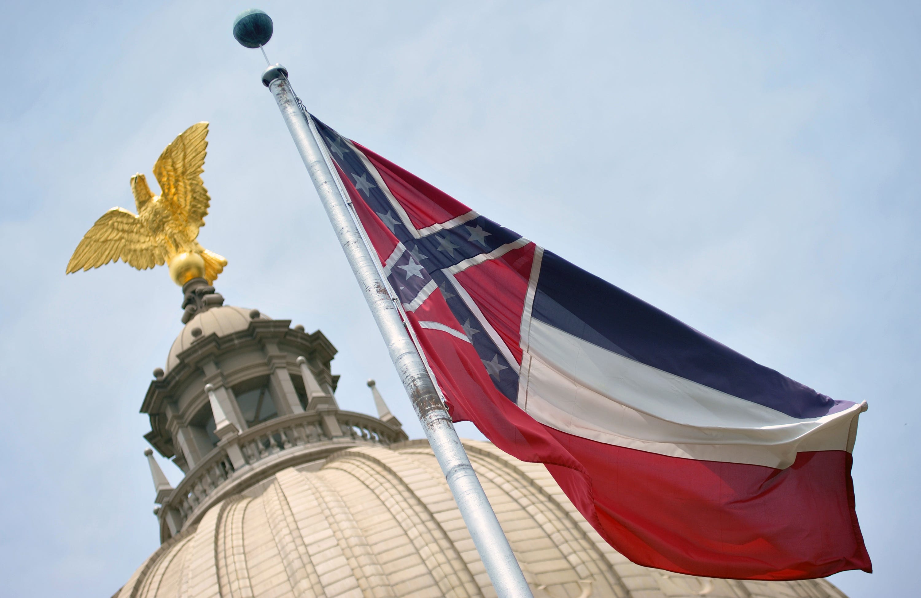 With foundation laid for state flag change, Mississippi State looks to ...