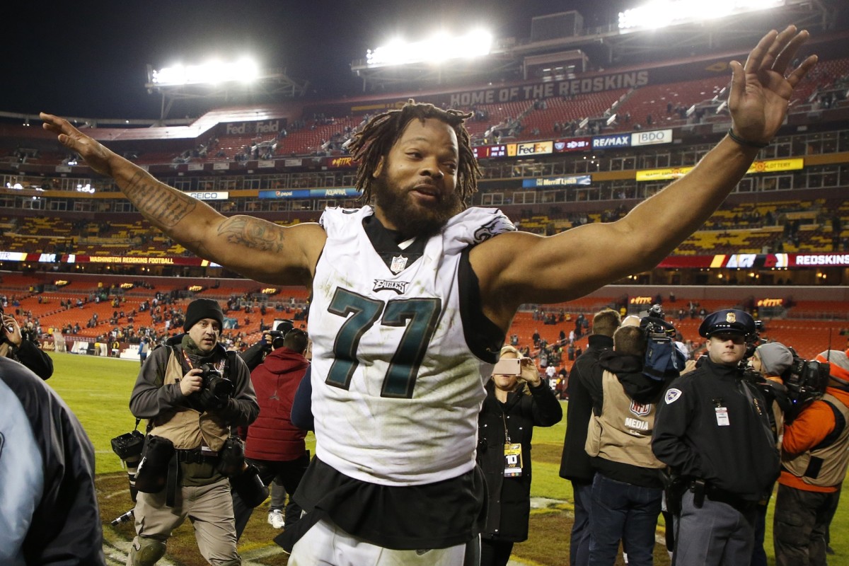 Former Eagles DL Michael Bennett Announces Retirement - Sports ...
