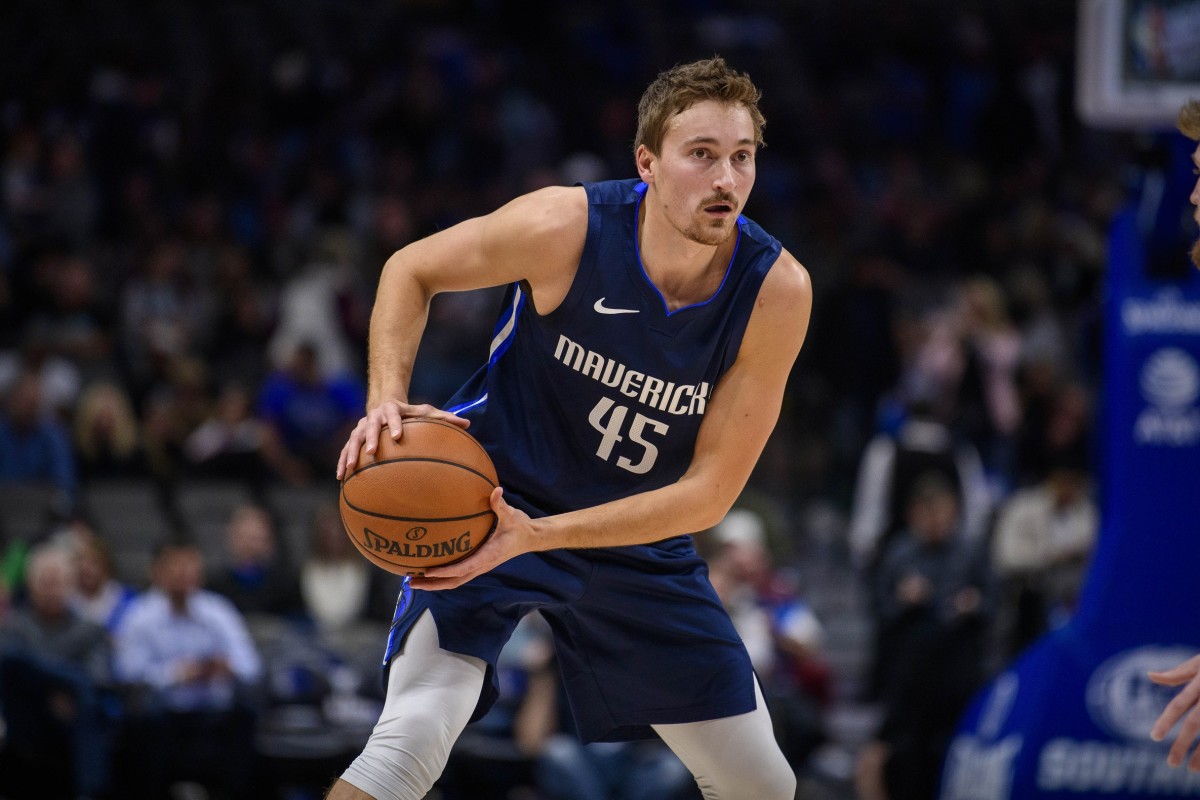 Sixers Sign Former Mavericks Forward Ryan Broekhoff - Sports ...