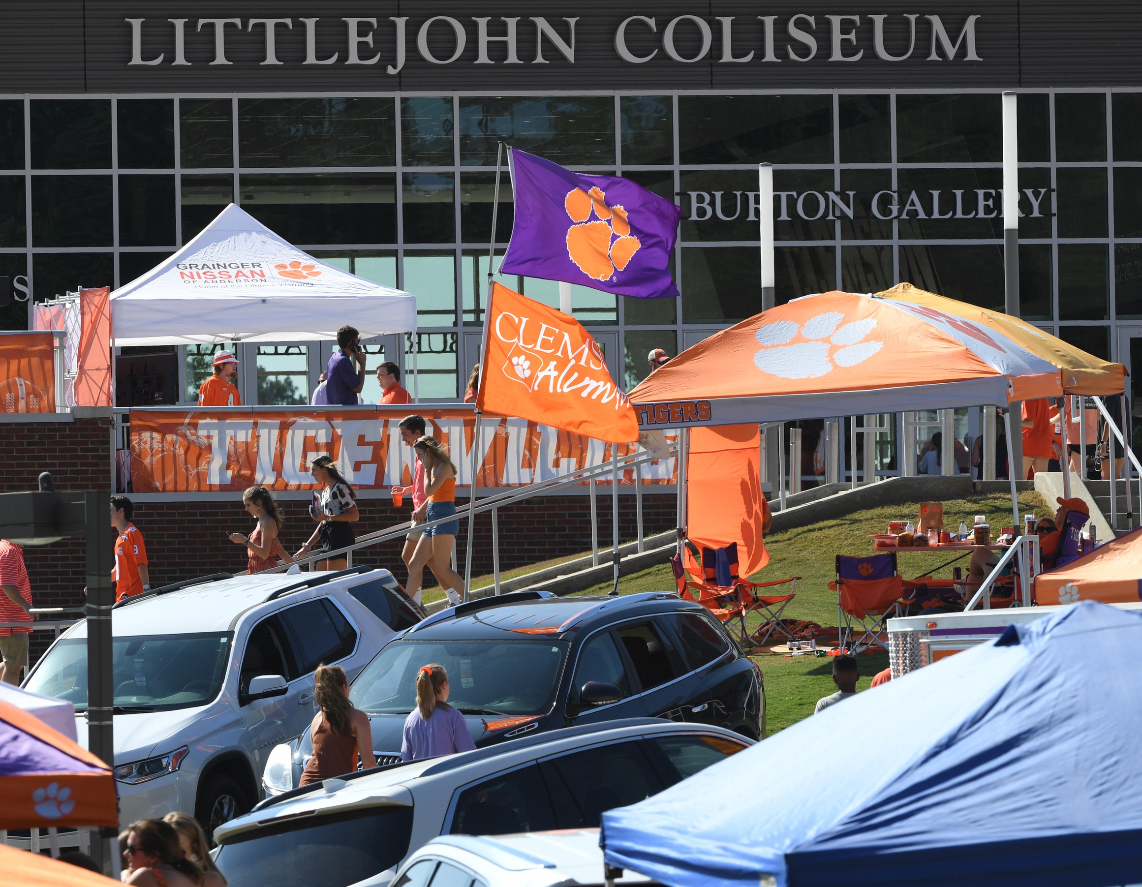 Clemson A Top 10 Tailgating Destination - Sports Illustrated Clemson ...