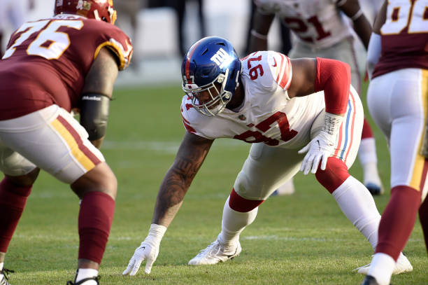 Evidence Shows New York Giants' Dexter Lawrence May Not Have Jumped ...