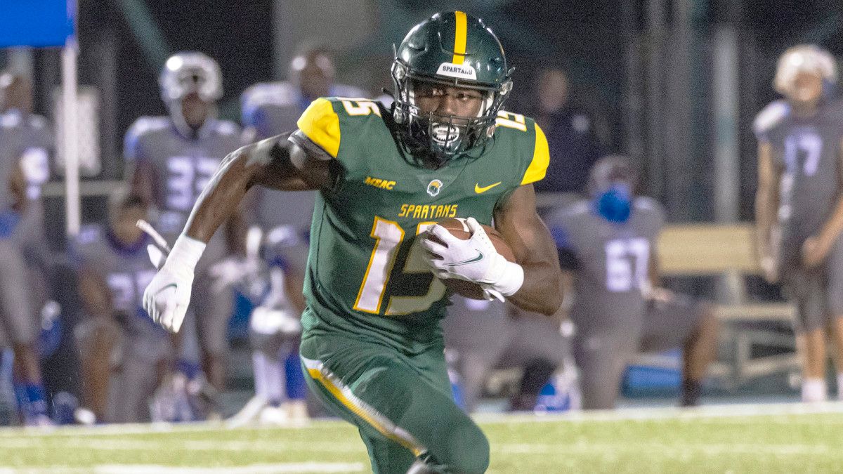 FCS Football: Stats Perform's Top Performers, Fields, Pass, Bell ...