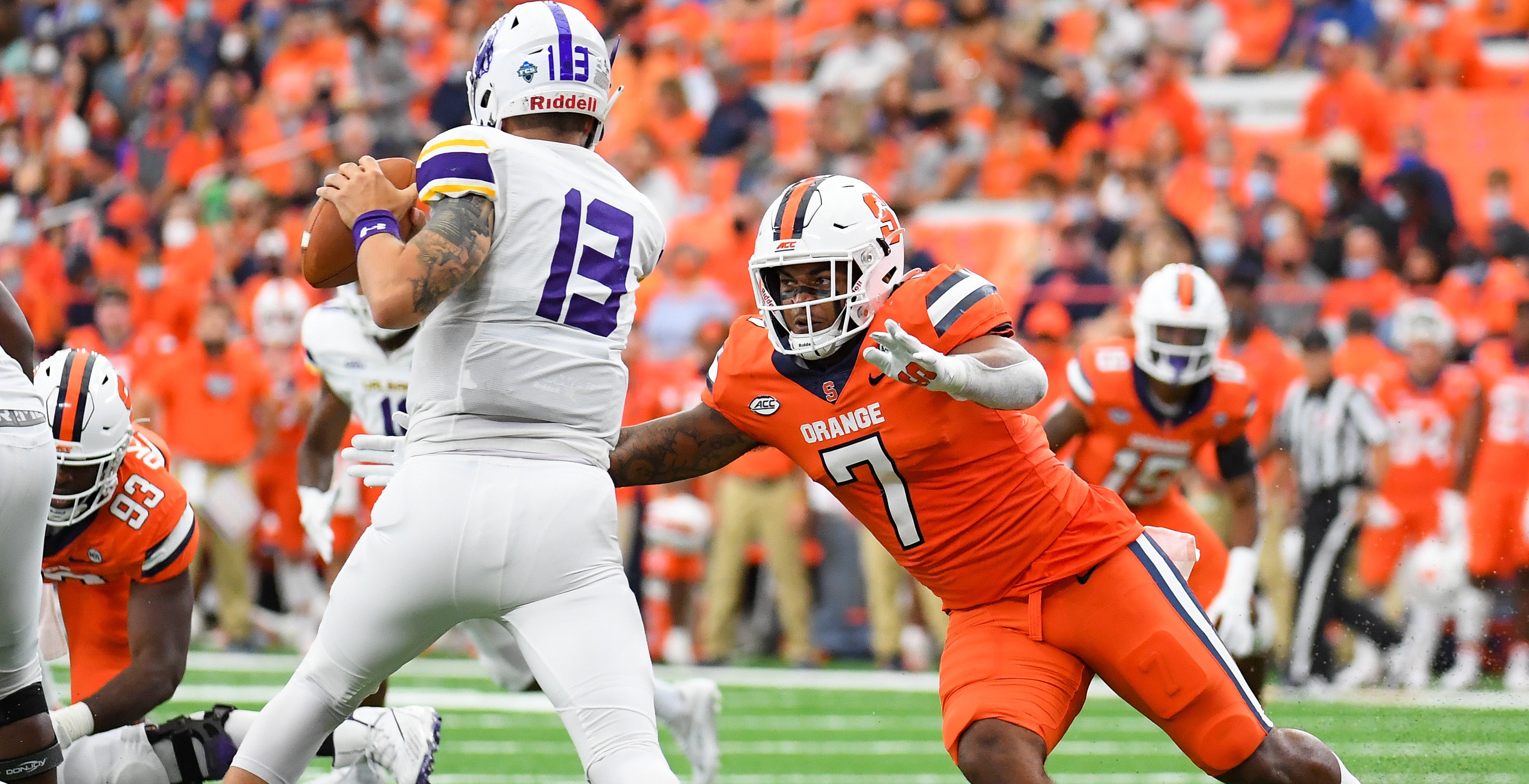 Stefon Thompson Taking it 'Day by Day' in Recovery Process - Sports ...