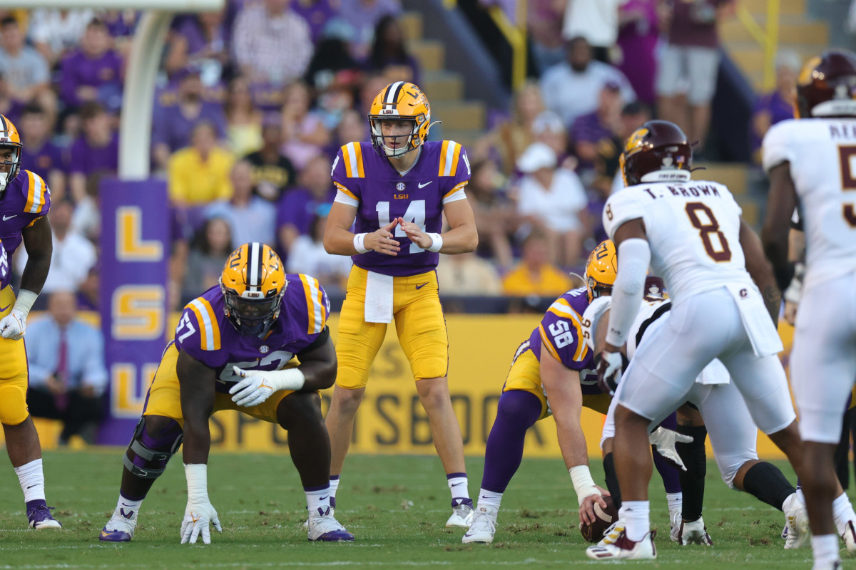 LSU Football Offense Not Where it Wants to Be But is Discovering an ...