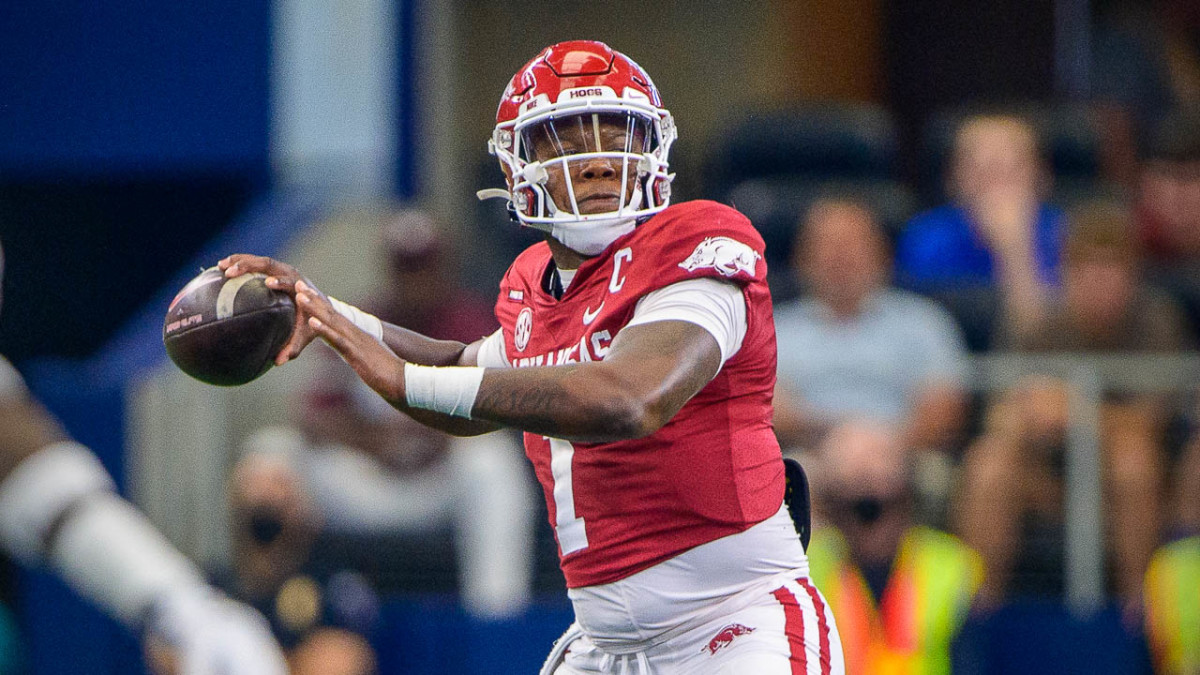 KJ Jefferson's Knee Surgery Friday Catches Fans by Surprise - Sports ...