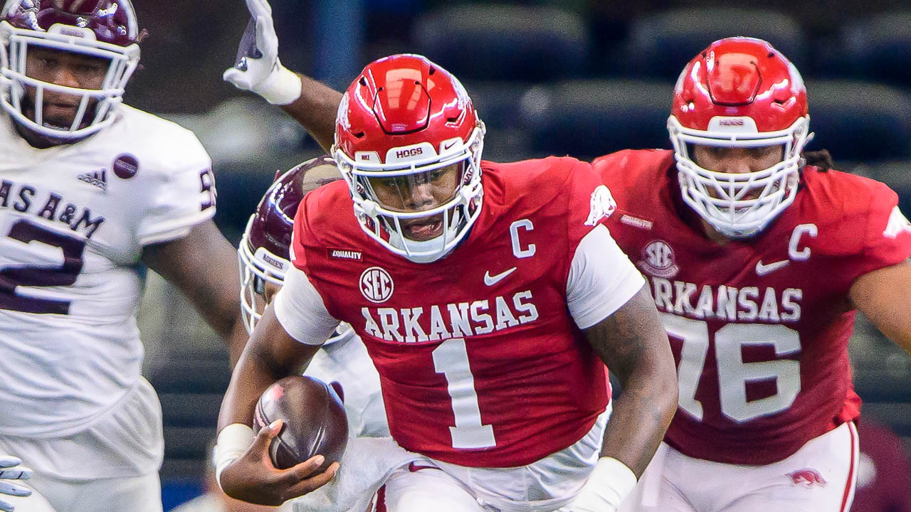Southwest Classic Game Log: No. 16 Arkansas Razorbacks Solve No. 7 ...