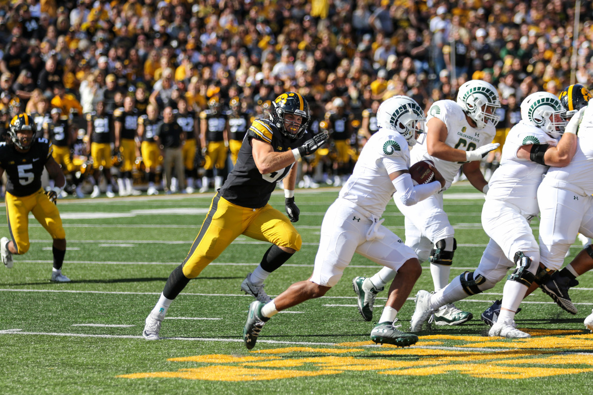 Zach VanValkenburg Campbell Trophy Semifinalist - Sports Illustrated ...