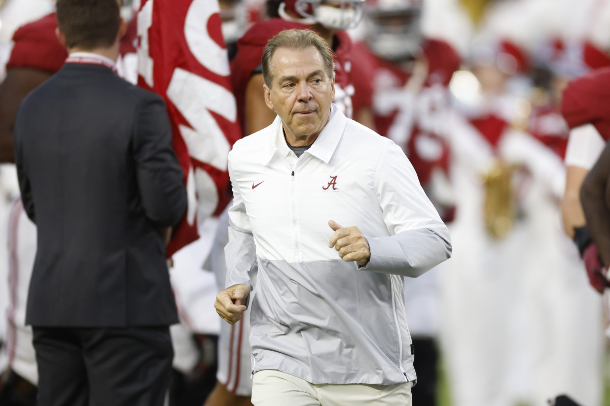 Alabama Football Remains Firmly No. 1 in Latest AP, Coaches Polls ...