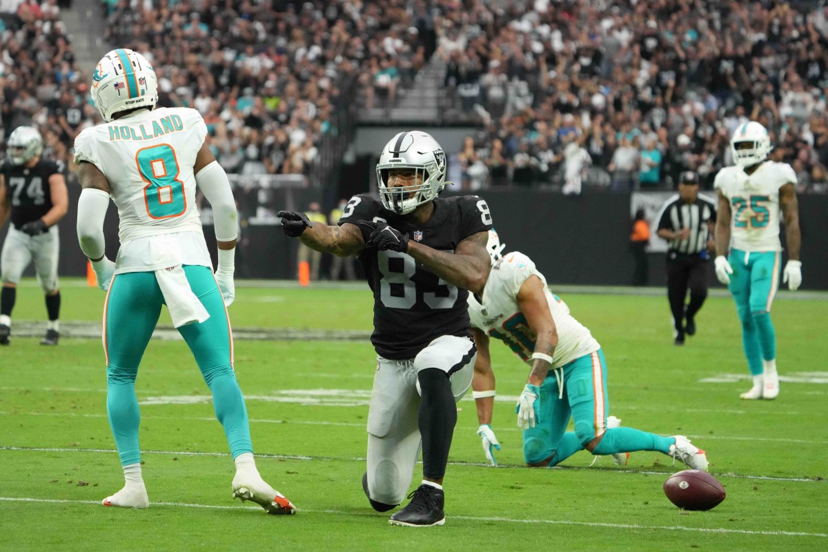 Las Vegas Raiders fend off the Miami Dolphins in Overtime - Sports ...