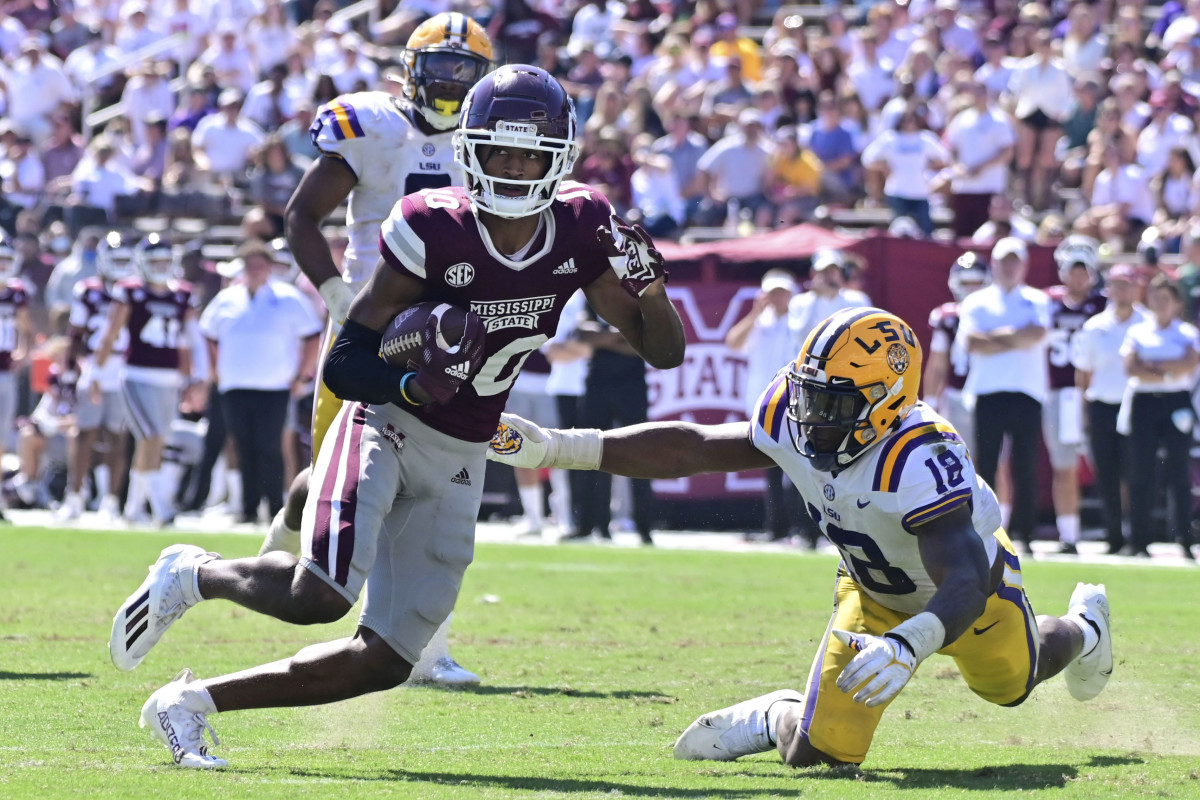 LSU Football Linebacker Damone Clark Named SEC Defensive Player of the ...