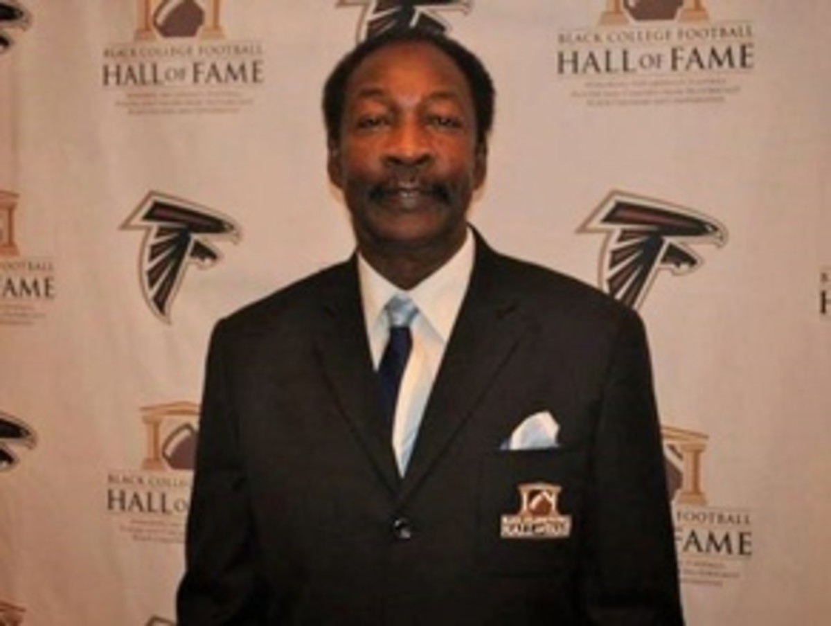 HBCU and FAMU Legend Ken Riley Inducted into Bengals Ring of Honor ...