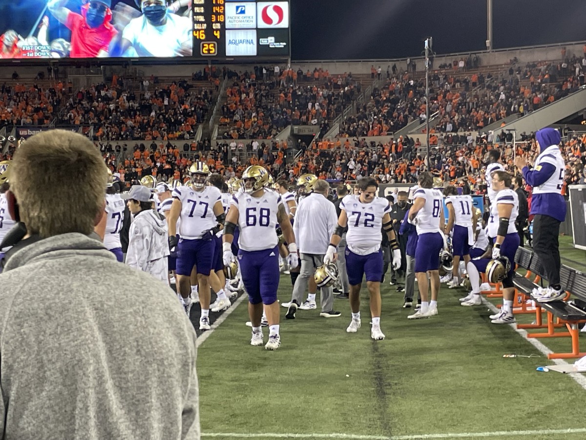 Huskies Haven't Been Able to Draw a Straight Line to Success - Sports ...