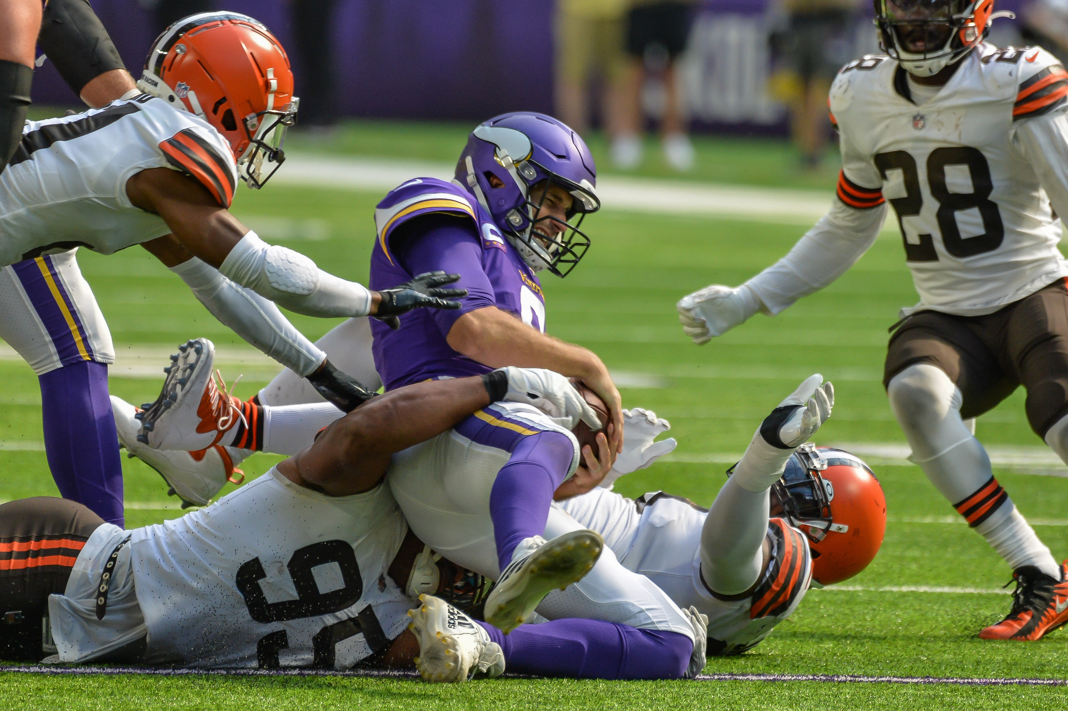 Once again, the Vikings' offensive line was dominated by a great ...