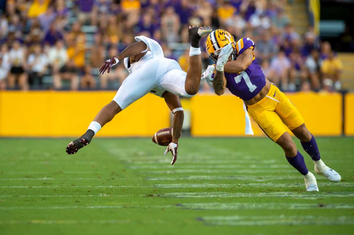 LSU Cornerback Derek Stingley Jr. Undergoes Foot Surgery, Timetable for ...