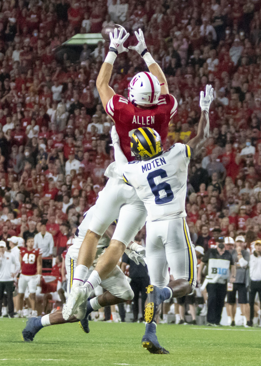 Game photos: Michigan @ Nebraska Football - All Huskers