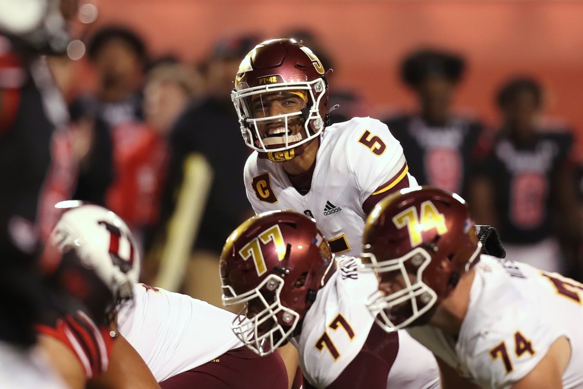 How Arizona State's Jayden Daniels Landed NIL Deal With State Forty ...