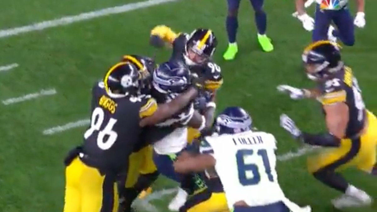 TJ Watt throws punches to cause fumble against Seahawks - Sports ...