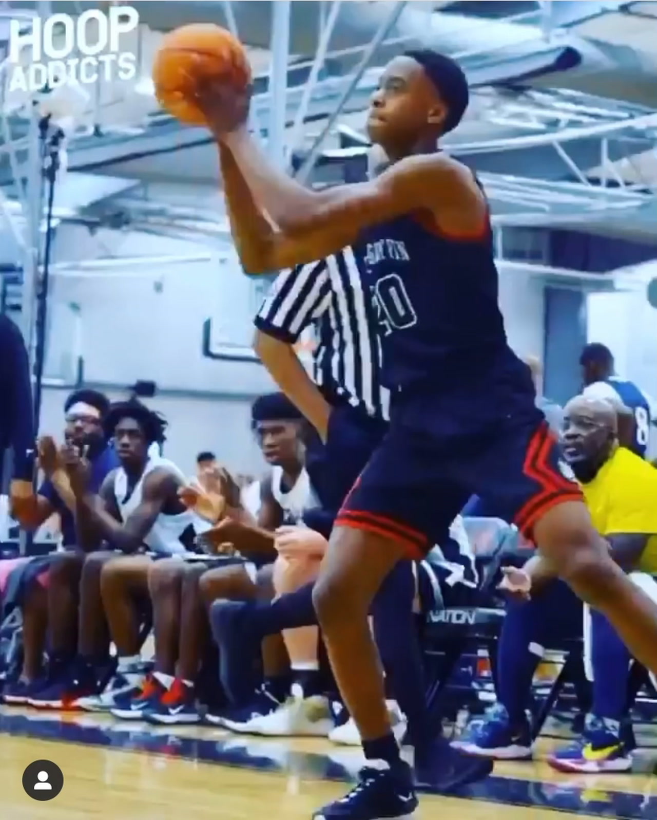2024 SG Tre Johnson Highlights - Sports Illustrated