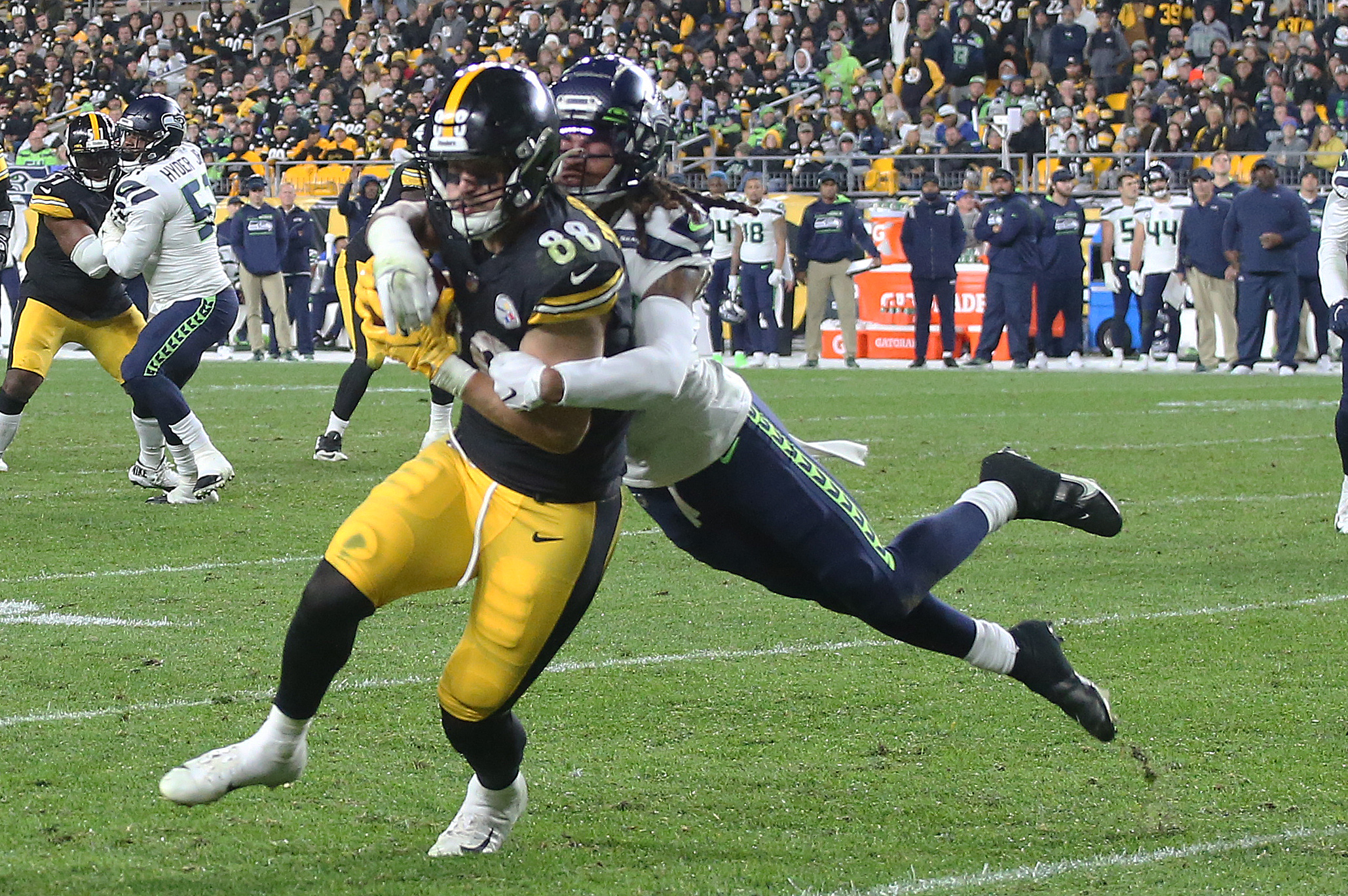 Why Seattle Seahawks S Ryan Neal Isn't Playing More Defense - Sports ...