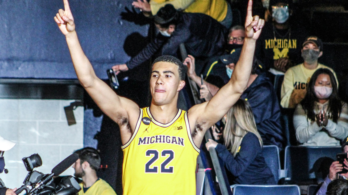 Caleb Houstan Drafted Early In The Second Round Of NBA Draft By Orlando ...