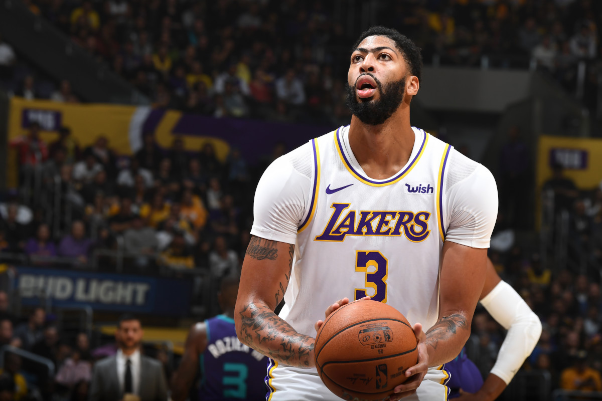 Lakers: Can Anthony Davis Fix the Yips on His Free Throw Shooting ...