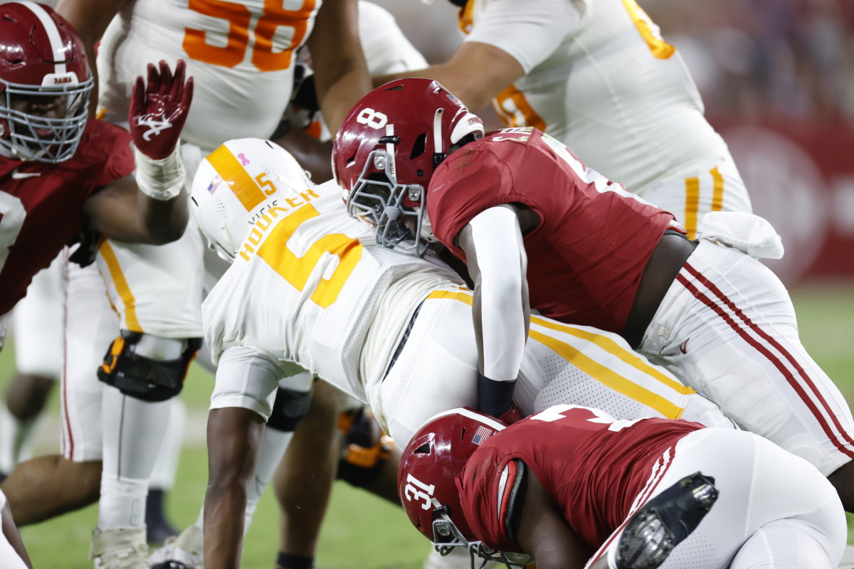 Alabama Football Effective on Third Down in 52-24 Victory Over ...